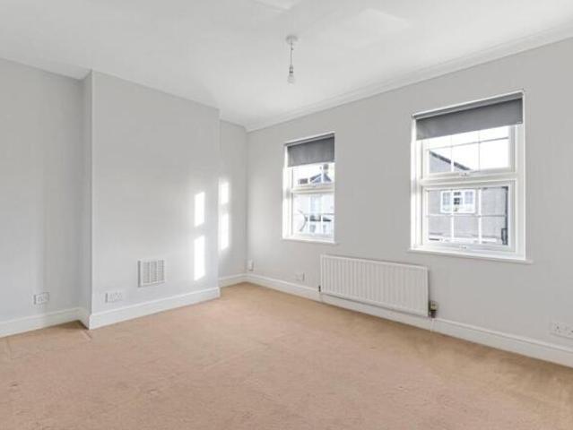 2 bedroom cottage for rent in Freelands Grove, Bromley, BR1