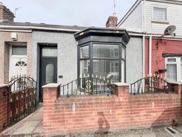 2 bedroom cottage for rent in Hastings Street, SR2
