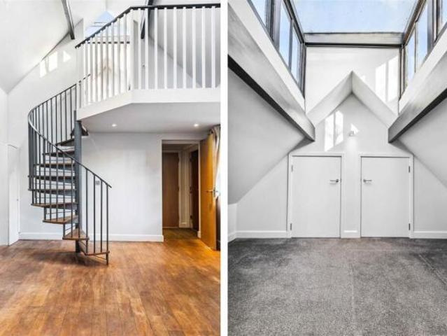 2 bedroom cottage for rent in Howletts Road, SE24