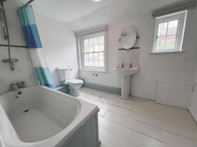 2 bedroom cottage for rent in Middle Street, Deal, CT14