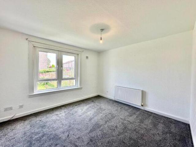 2 bedroom cottage for rent in Moodiesburn Street, Riddrie, Glasgow, G33