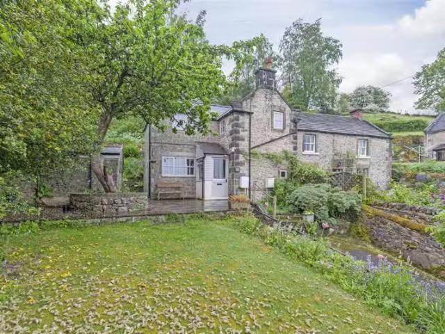 2 bedroom cottage for rent in North View, Winster, Matlock, D.
