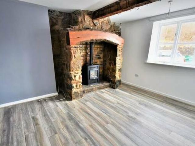 2 bedroom cottage for rent in Railway Road Cefn Mawr LL14