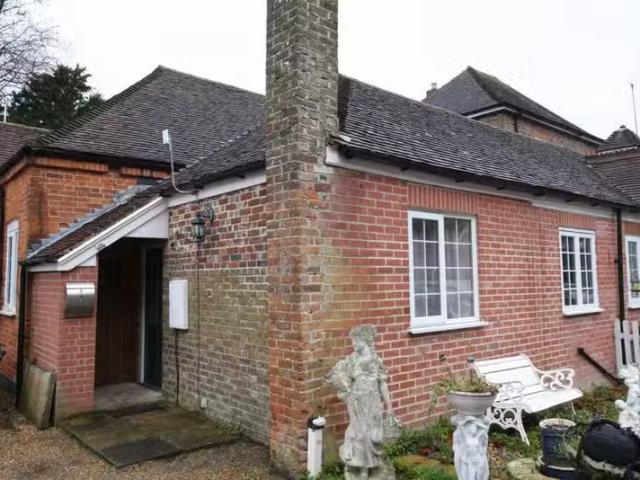2 bedroom cottage for rent in School Road, Tilmanstone, CT14