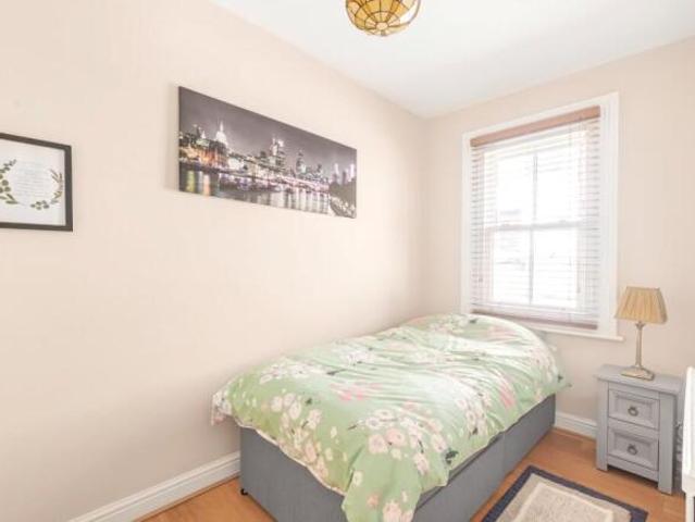 2 bedroom cottage for rent in St James Cottages, Richmond, Upon Thames, TW9