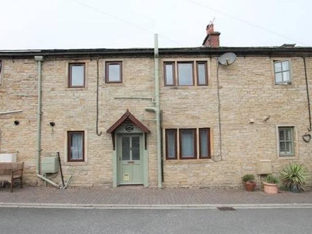 2 bedroom cottage for rent in Sun Street Cononley BD20