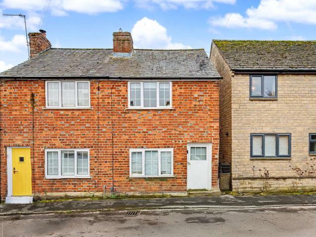 2 Bedroom Cottage House
