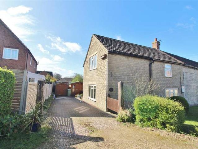 2 Bedroom Cottage House