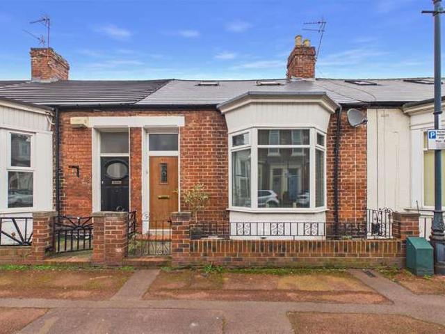 2 Bedroom Cottage House
