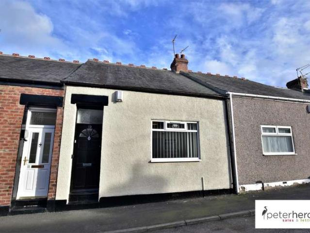 2 Bedroom Cottage House