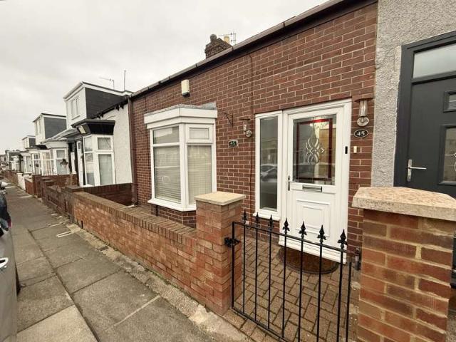 2 Bedroom Cottage House