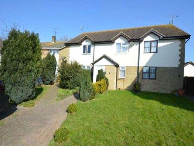 2 Bedroom Cottage House
