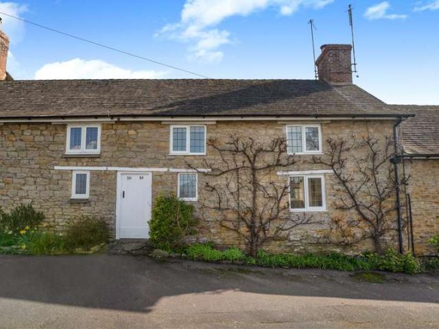 2 Bedroom Cottage House