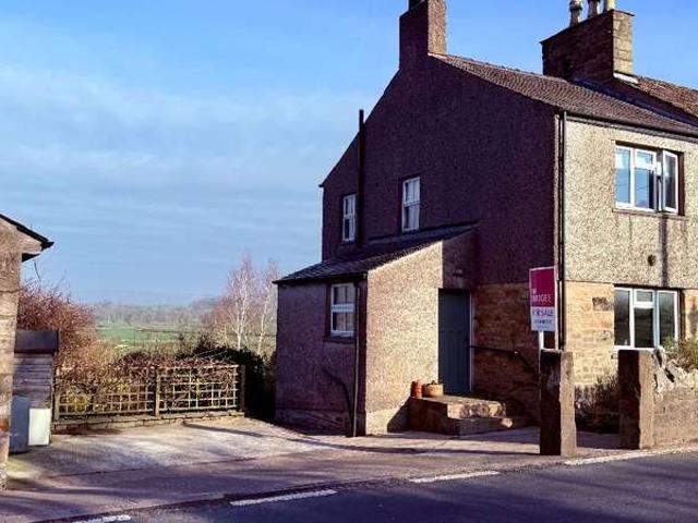 2 Bedroom Cottage House