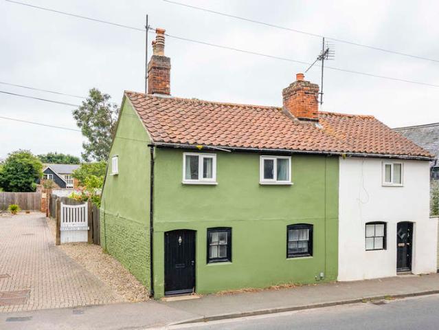 2 Bedroom Cottage House