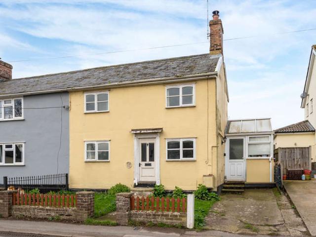 2 Bedroom Cottage House