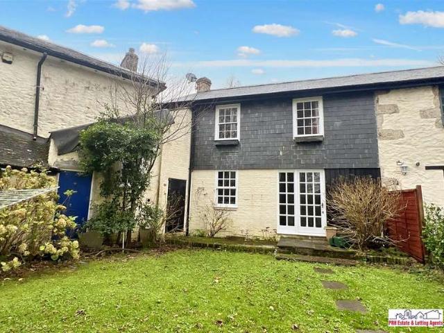 2 Bedroom Cottage House