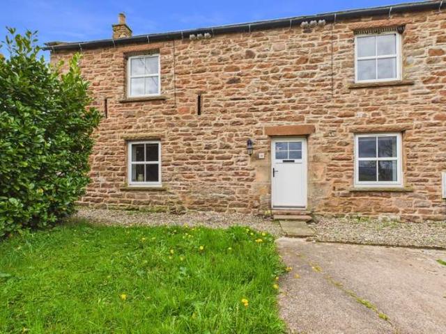 2 Bedroom Cottage House