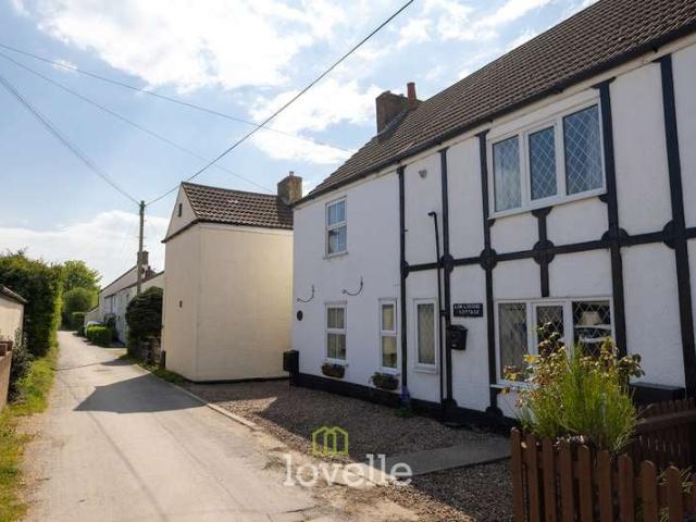 2 Bedroom Cottage House