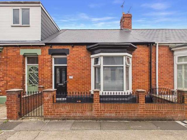 2 Bedroom Cottage House