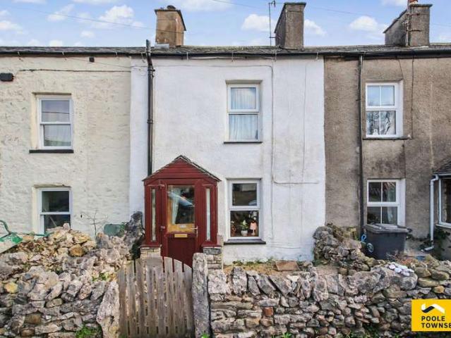 2 Bedroom Cottage House