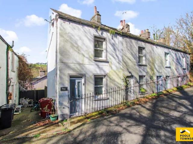 2 Bedroom Cottage House