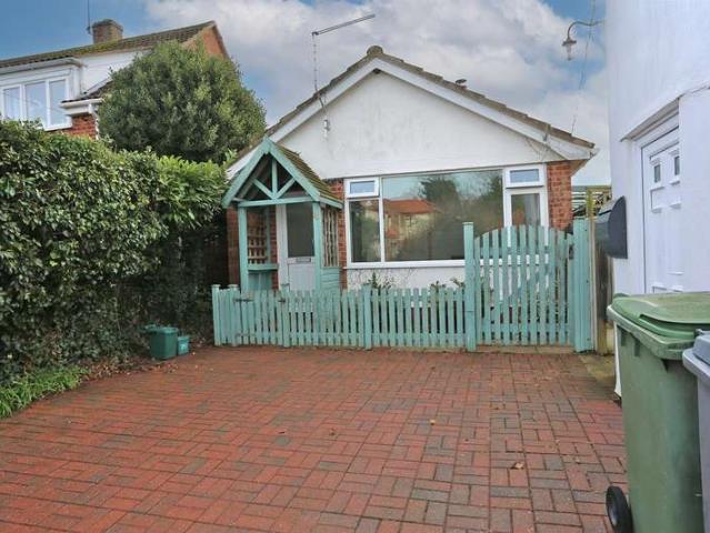 2 Bedroom Cottage House