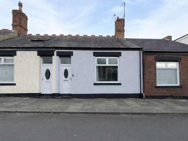 2 Bedroom Cottage House
