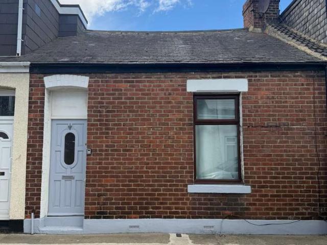 2 Bedroom Cottage House