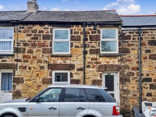 2 Bedroom Cottage House
