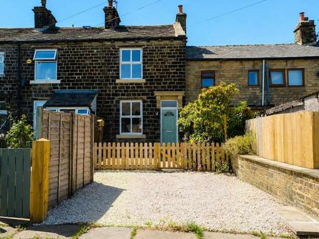 2 Bedroom Cottage House