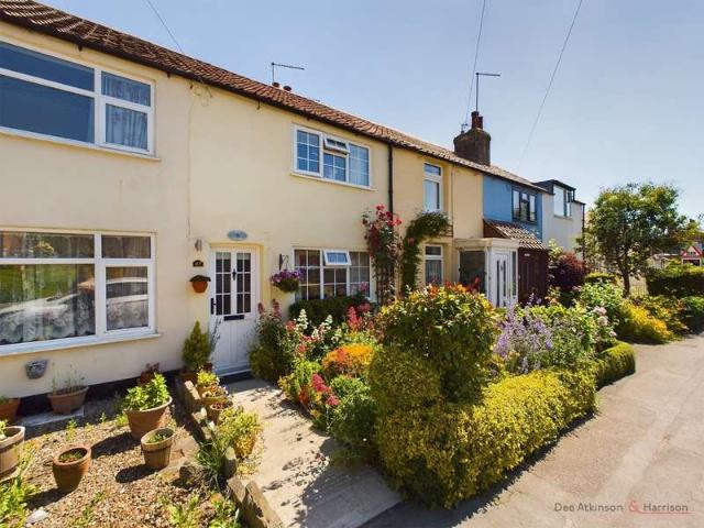 2 Bedroom Cottage House
