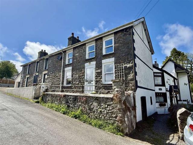 2 Bedroom Cottage House