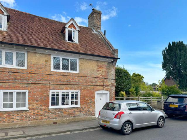 2 Bedroom Cottage House