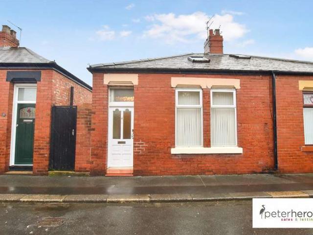2 Bedroom Cottage House
