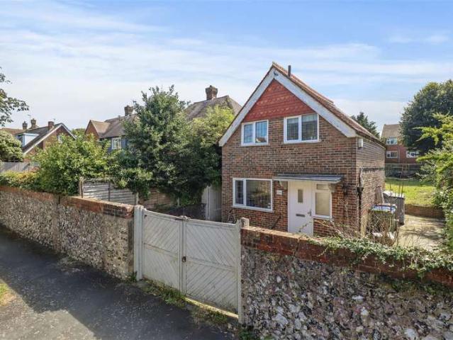 2 Bedroom Cottage House