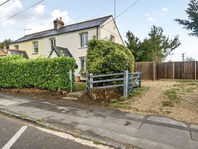 2 Bedroom Cottage House