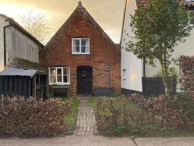 2 Bedroom Cottage House