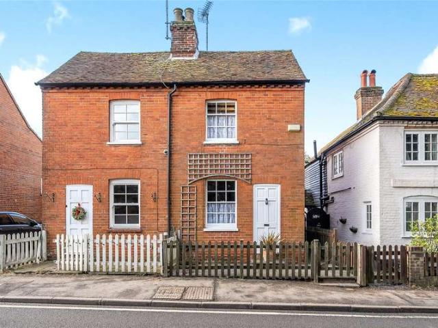 2 Bedroom Cottage House