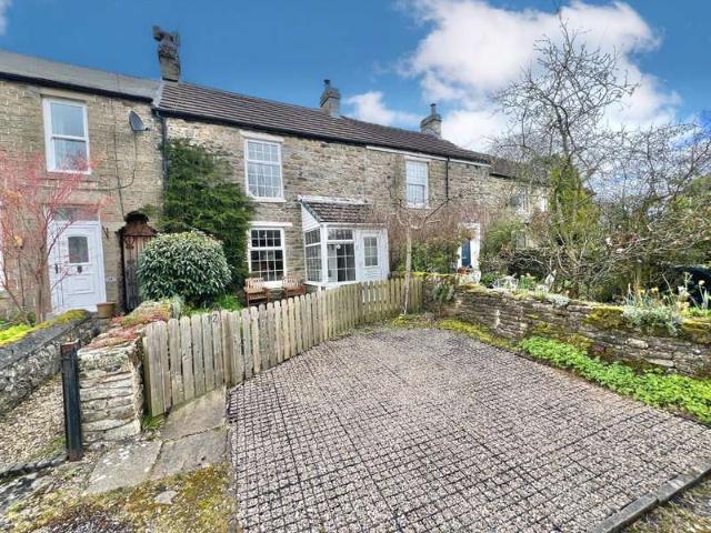 2 Bedroom Cottage House