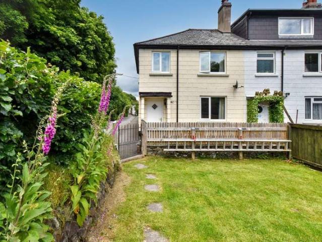 2 Bedroom Cottage House