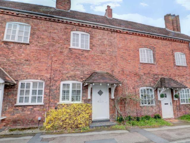 2 Bedroom Cottage House