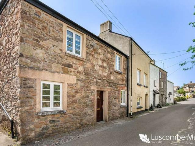 2 Bedroom Cottage House