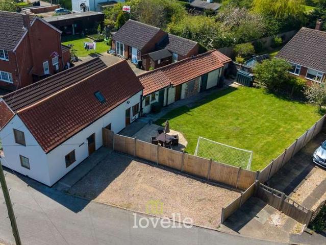 2 Bedroom Cottage House