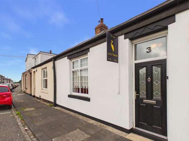 2 Bedroom Cottage House