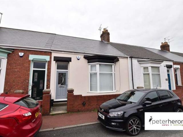 2 Bedroom Cottage House