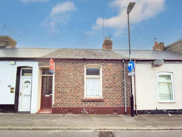2 Bedroom Cottage House