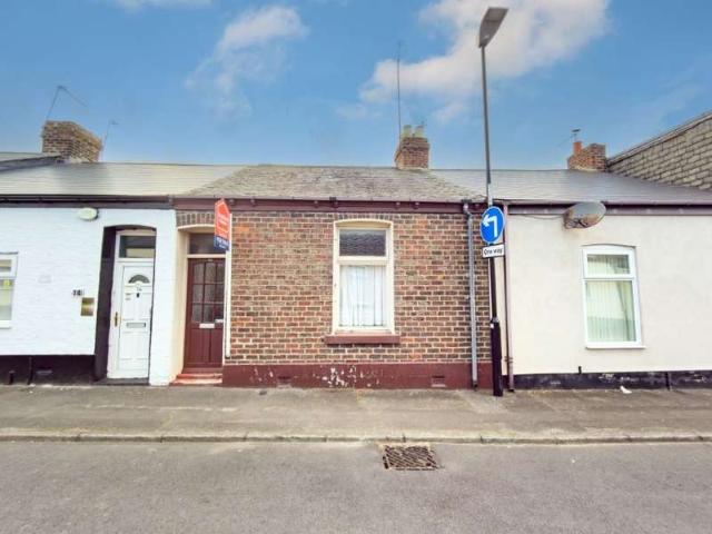 2 Bedroom Cottage House