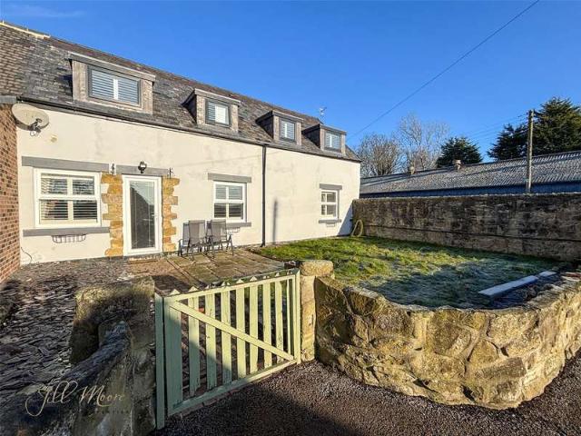 2 Bedroom Cottage House