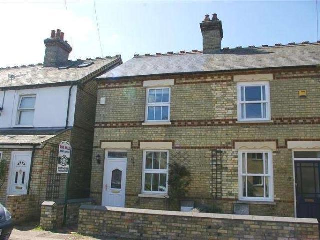 2 Bedroom Cottage House
